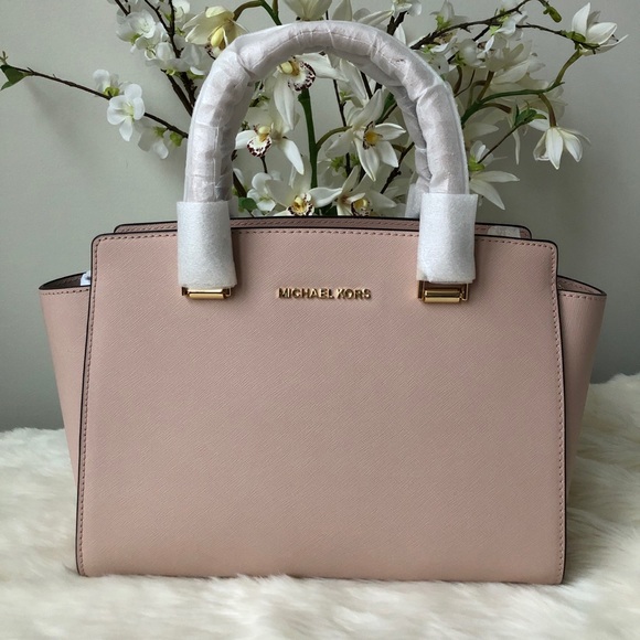 Michael Kors | Bags | Michael Kors Selma Medium Satchel Ballet | Poshmark
